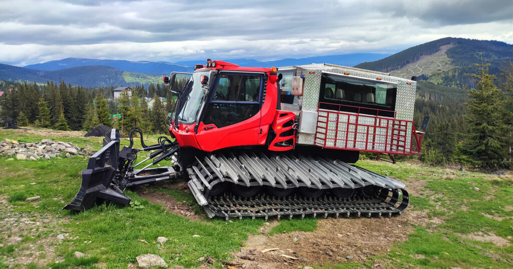 More Than Grooming: The Many Uses of the PistenBully 100