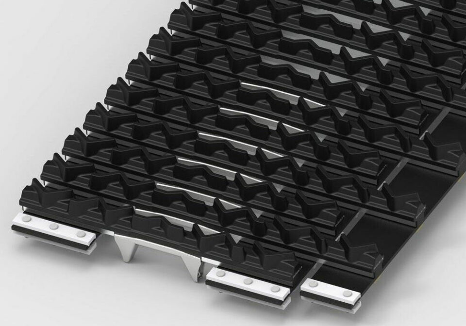 A Detailed Look at the PistenBully Tracks and Attachments